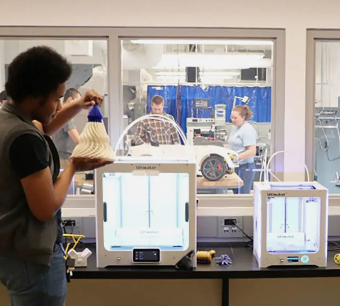 Classroom: Classroom friendly Printers, Teacher License, Filaments | Dynamism